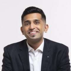 Paging in OS Simplified: Learn Concepts Easily | Updated 2025